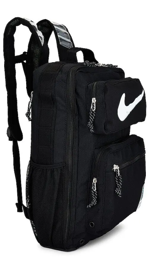 Nike Graphic Training Backpack 27l In Black - Black Black & White